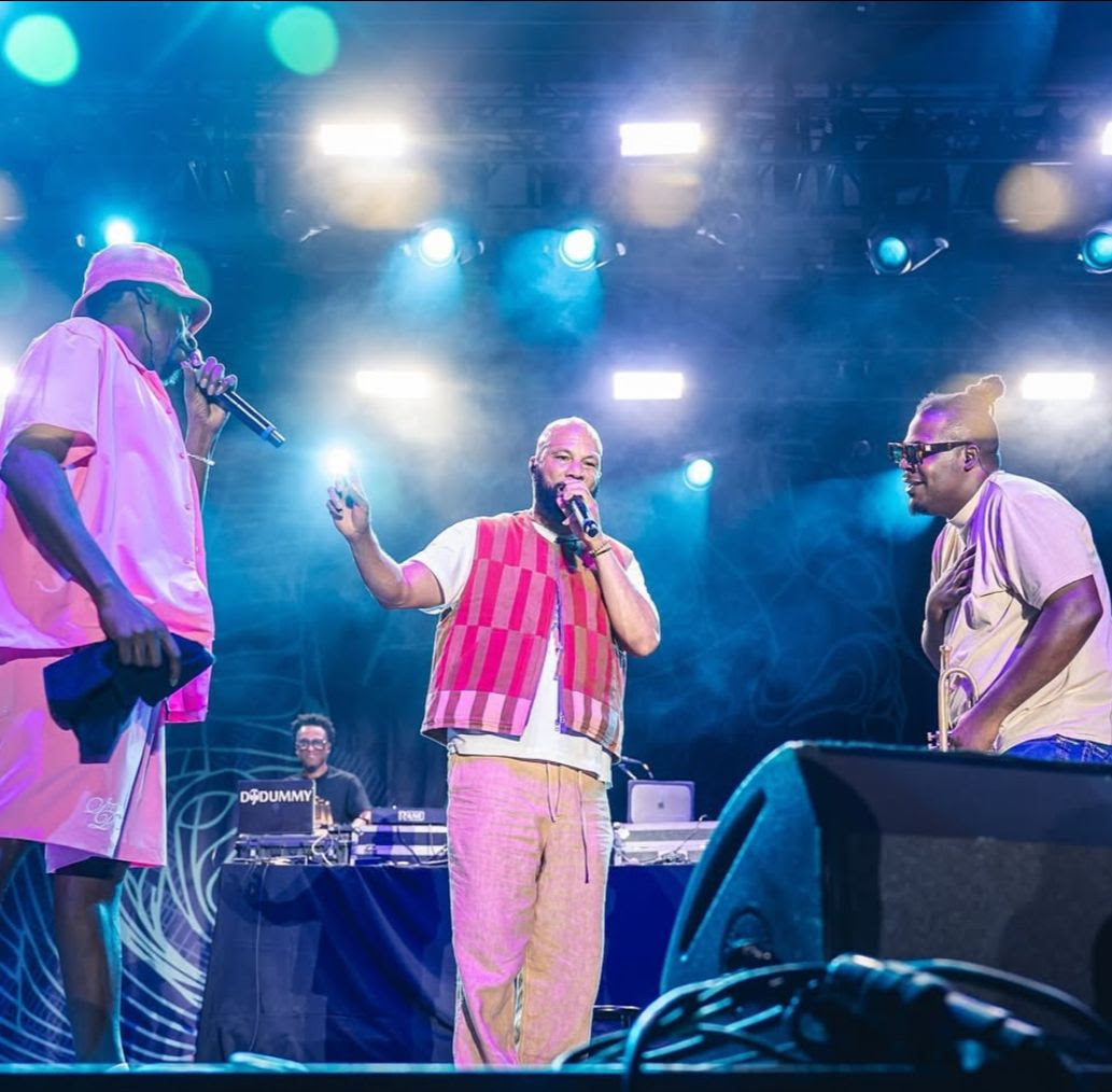 Keyon Harrold Shines On Stage With Common & Pete Rock - Xyion